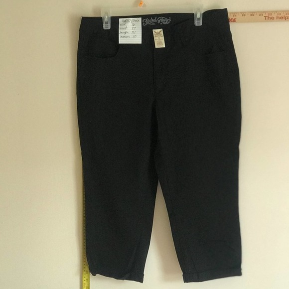 Faded Glory | Pants & Jumpsuits | Faded Glory Black Capris 6 | Poshmark